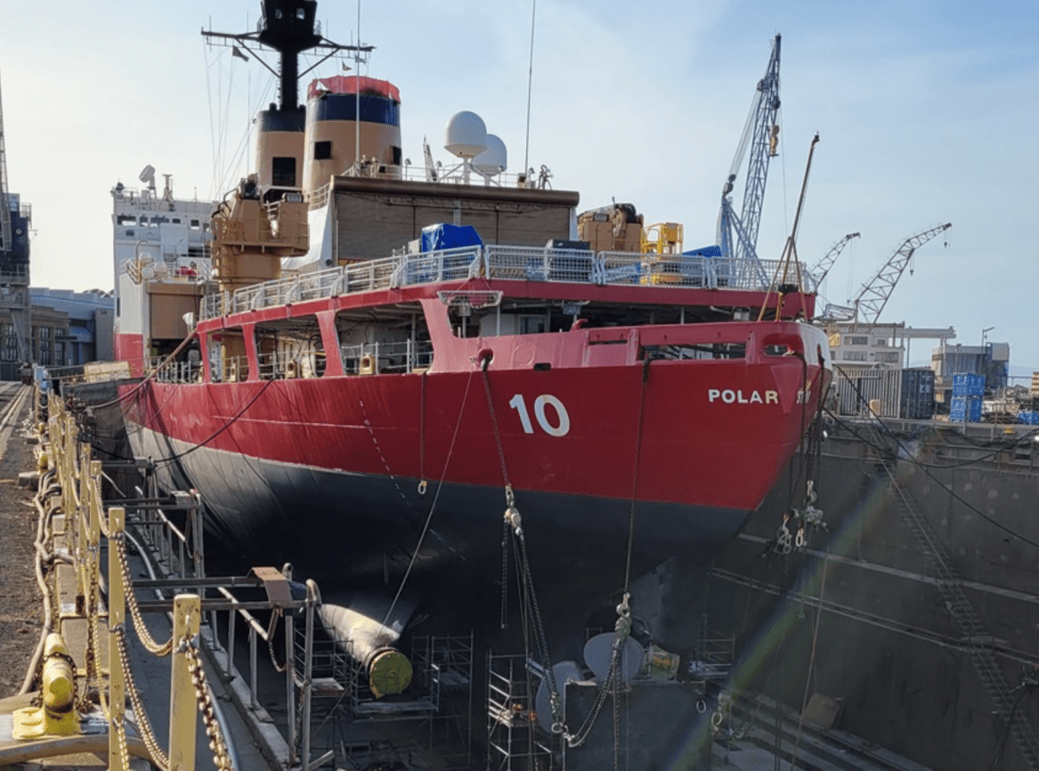 “America’s Sole Heavy Icebreaker Heads South as Arctic Competition ...